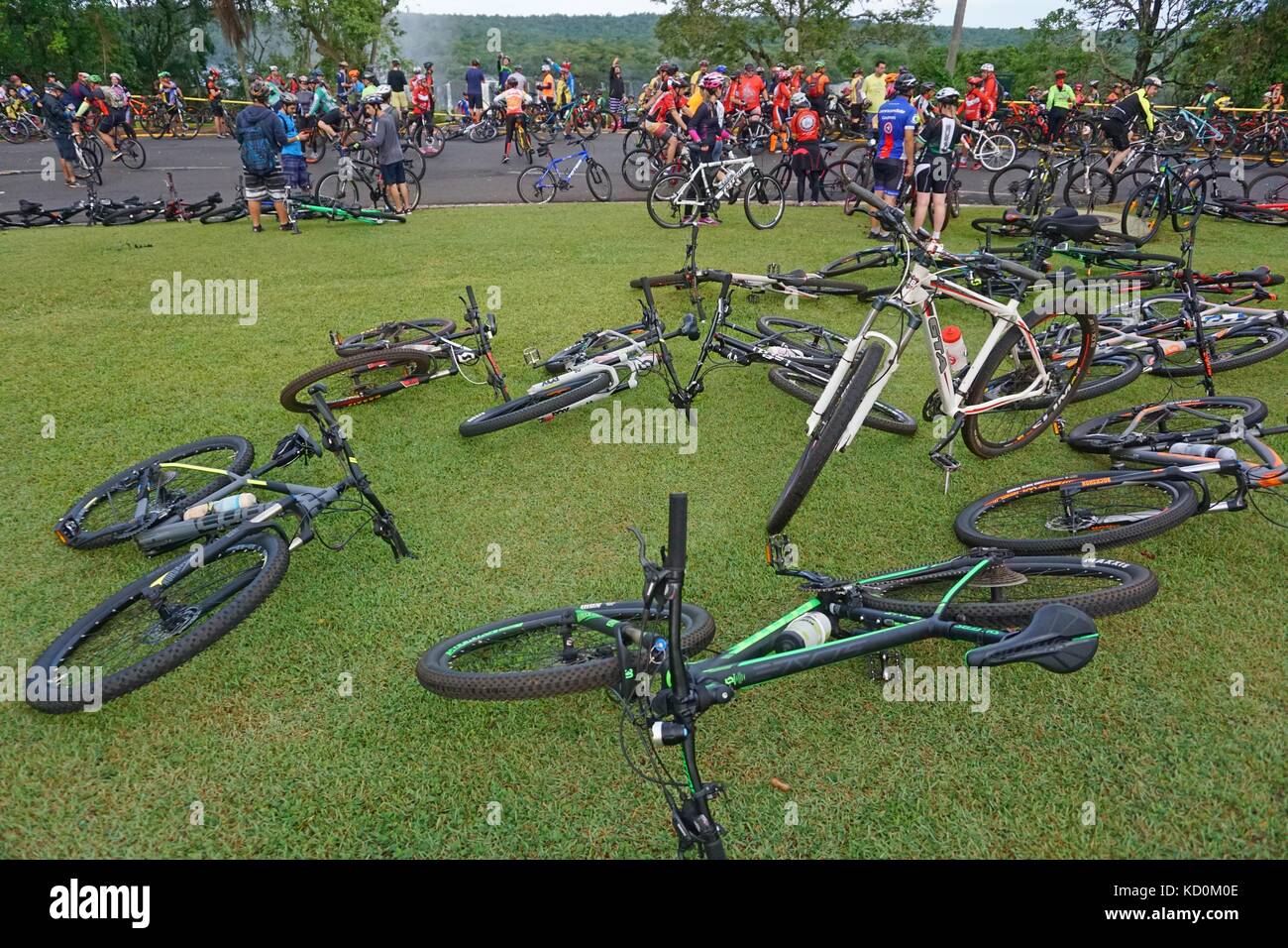 FOZ DO IGUAÇU, PR - 08.10.2017: CYCLE TOUR IN FOZ DO IGUACU - Fifth ...