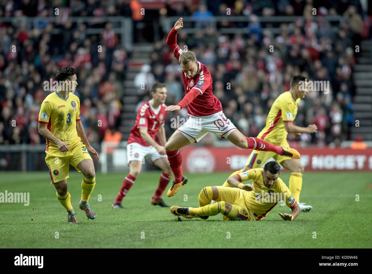 Copenhagen, Denmark. 08th Oct, 2017. Christian Eriksen (10) of Denmark ...