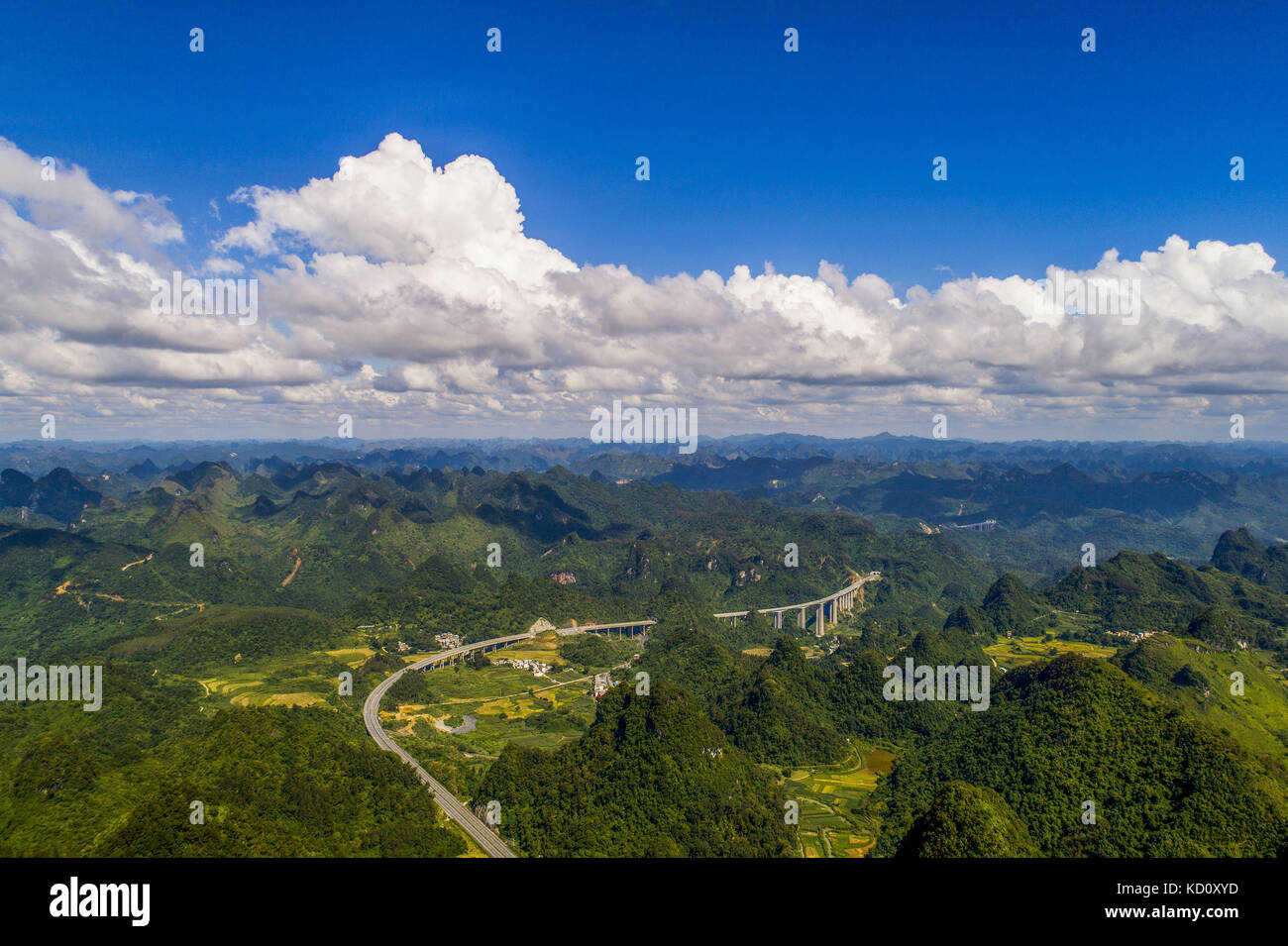 Hepu napo expressway hi-res stock photography and images - Alamy