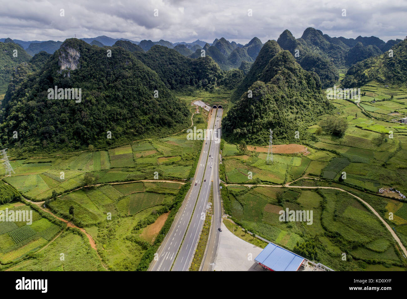 Hepu napo expressway hi-res stock photography and images - Alamy
