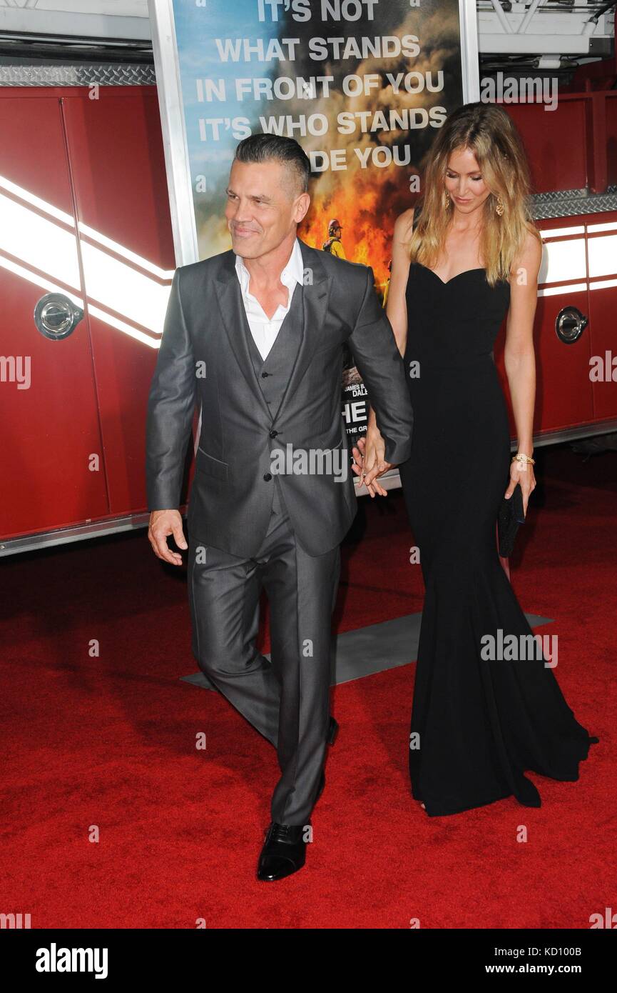 Los Angeles, CA, USA. 8th Oct, 2017. Josh Brolin, Kathyrn Boyd at ...