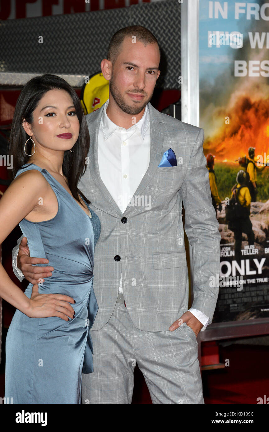 Los Angeles, USA. 8th Oct, 2017. Sam Quinn & guest at the premiere for ...