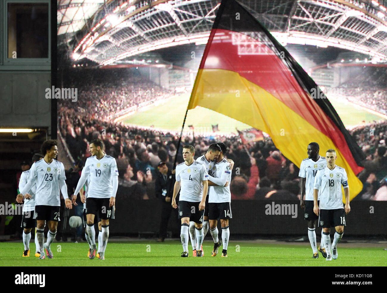 Kaiserslautern, Germany. 08th Oct, 2017. German players celebrating a ...