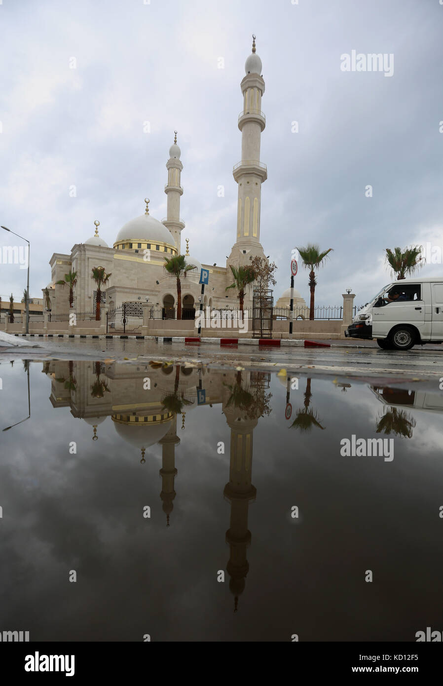 Gaza City, Gaza Strip, Palestinian Territory. 8th Oct, 2017. A general ...