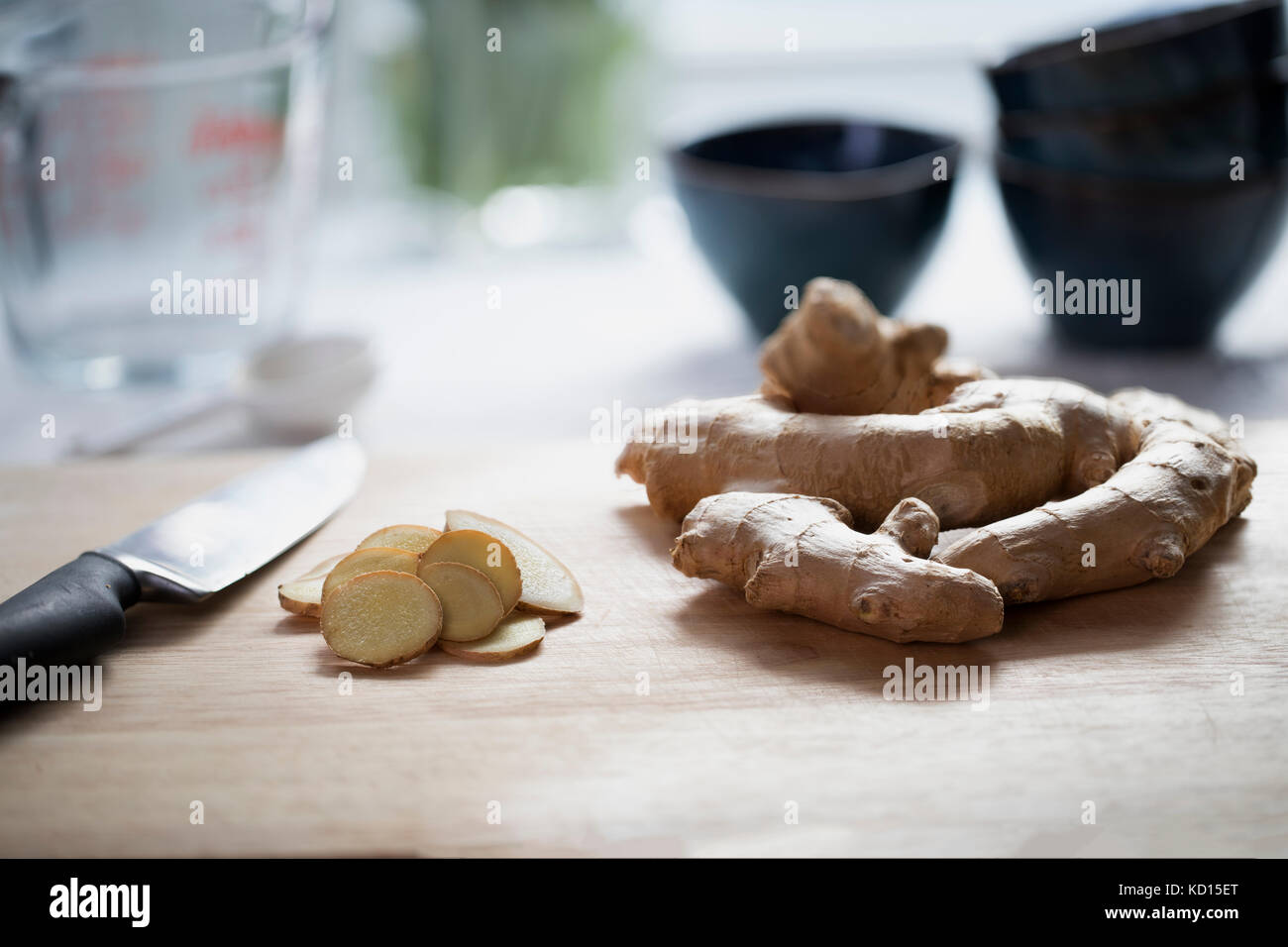Fresh ginger knife hi-res stock photography and images - Alamy
