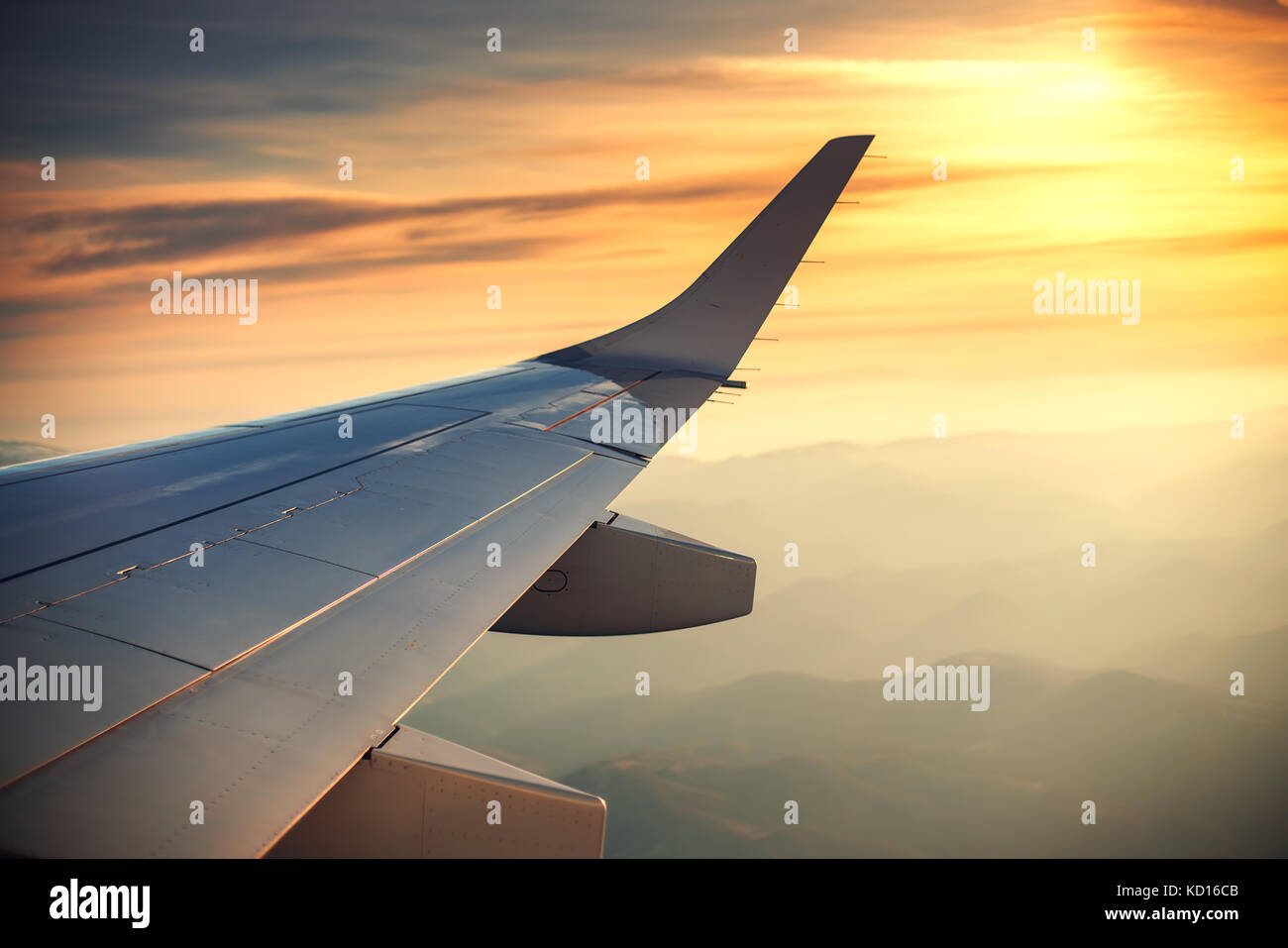 View of plane wing from inside plane hi-res stock photography and ...