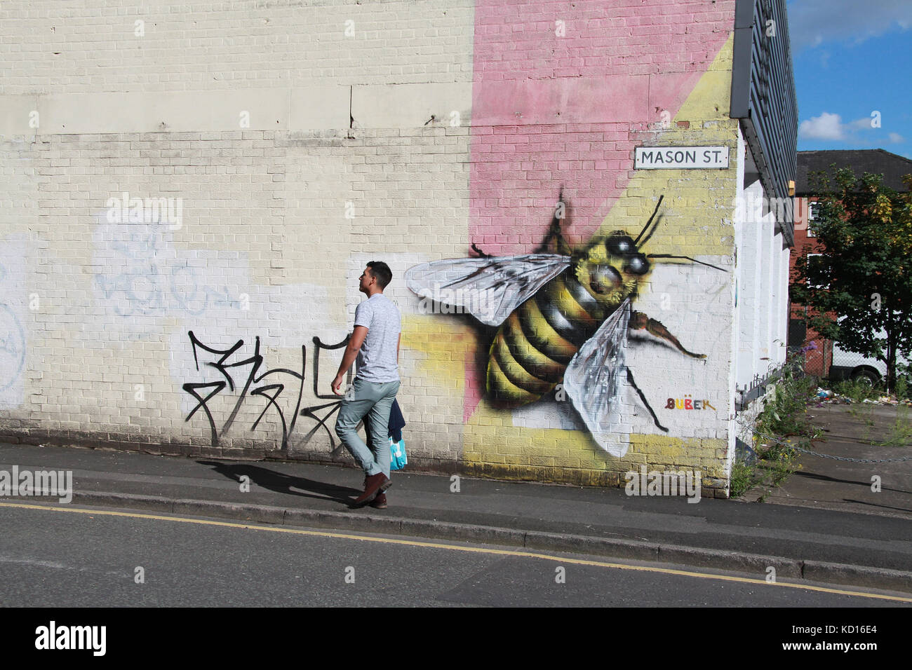 Manchester Bee Symbol Stock Photos & Manchester Bee Symbol Stock Images ...