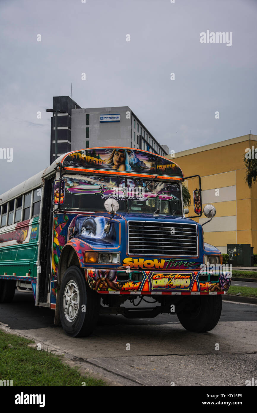 SMUG, CONCEITED, VAIN, SNOOSTY. BUS RED DEVIL DIABLO ROJO PAINTED BUS ...