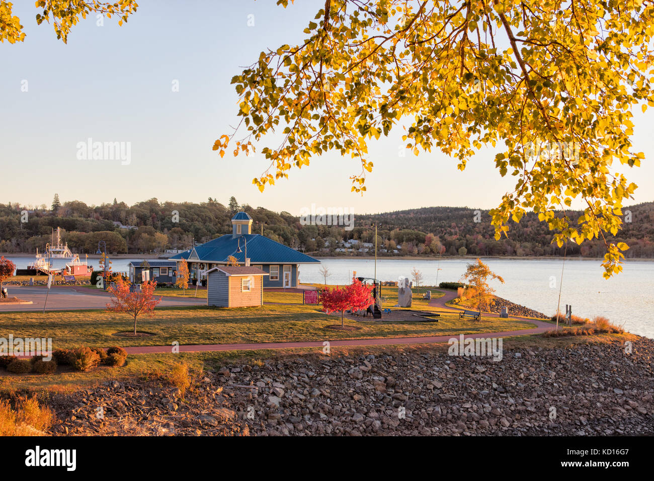 Ferry Terminal and car ferry, Brundage Point River Center, Saint John ...