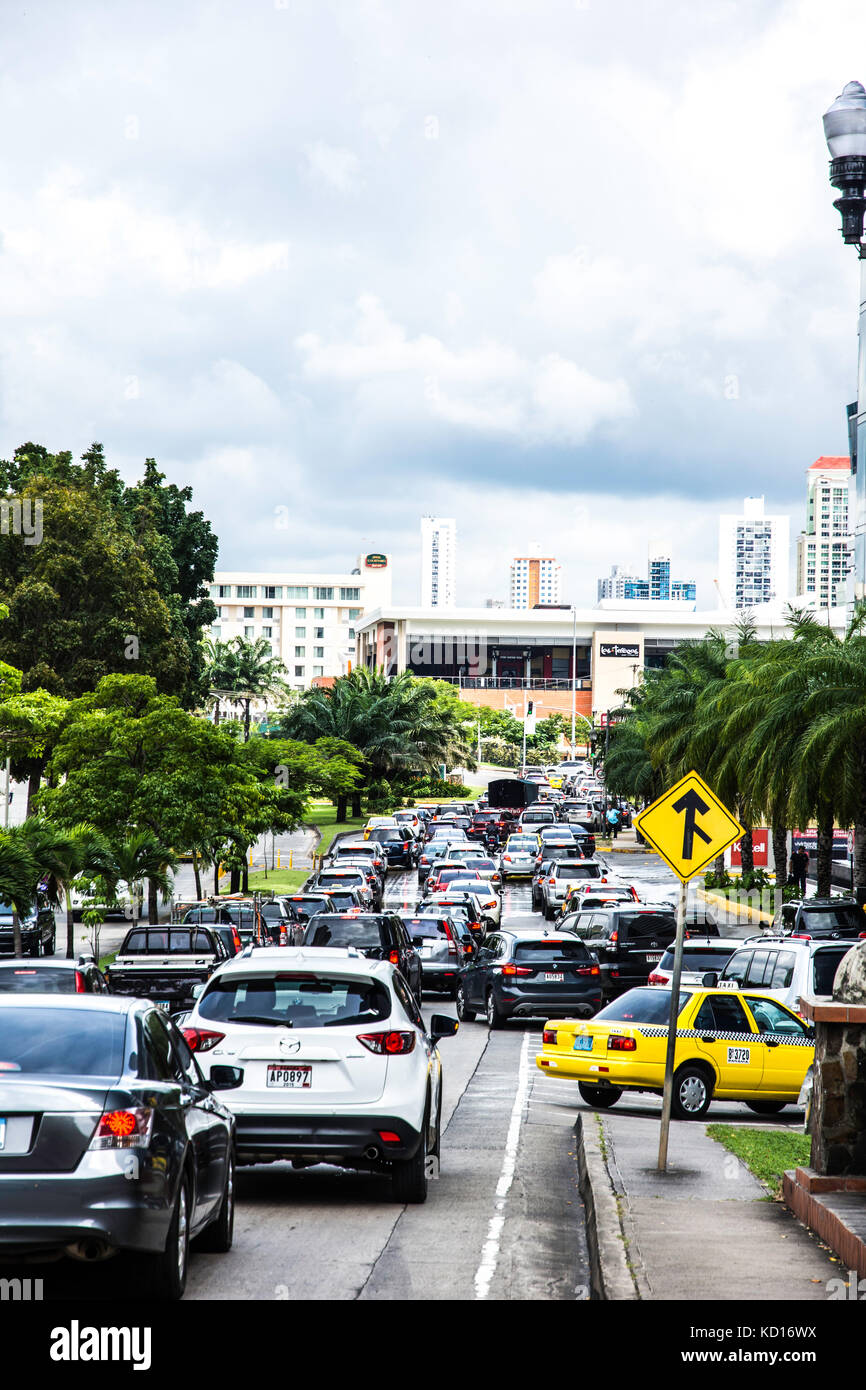 View of heavy traffic on PANAMA Stock Photo - Alamy