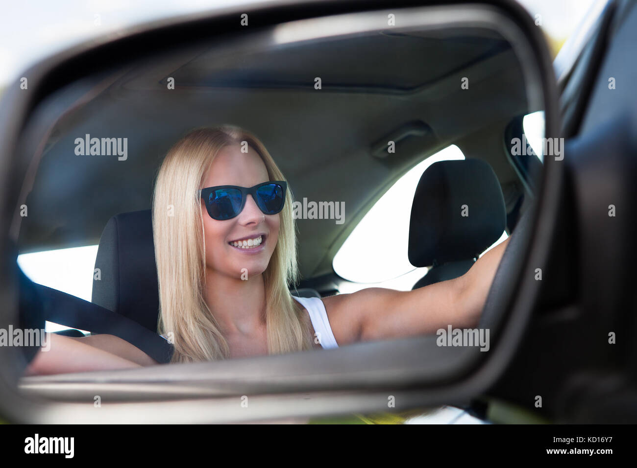 Car mirror woman hi-res stock photography and images - Alamy
