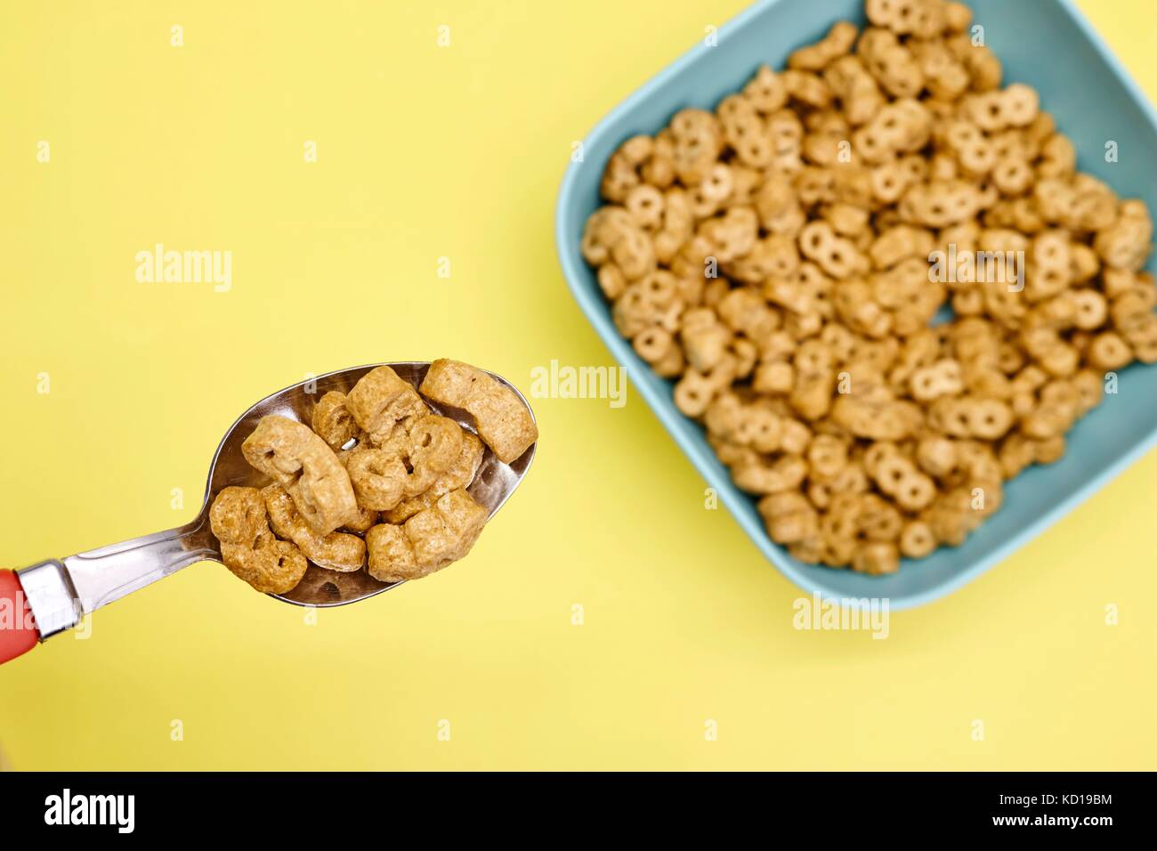 A studio photo of breakfast cereal Stock Photo - Alamy