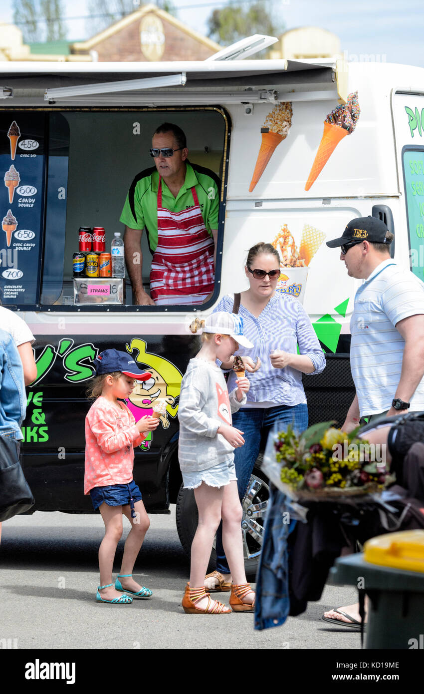 Van family hi-res stock photography and images - Alamy