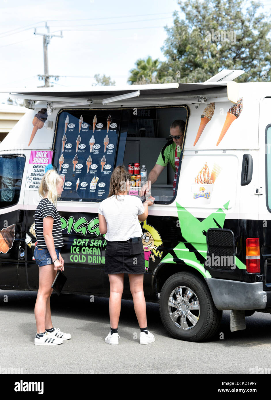 Australia food van hi-res stock photography and images - Alamy