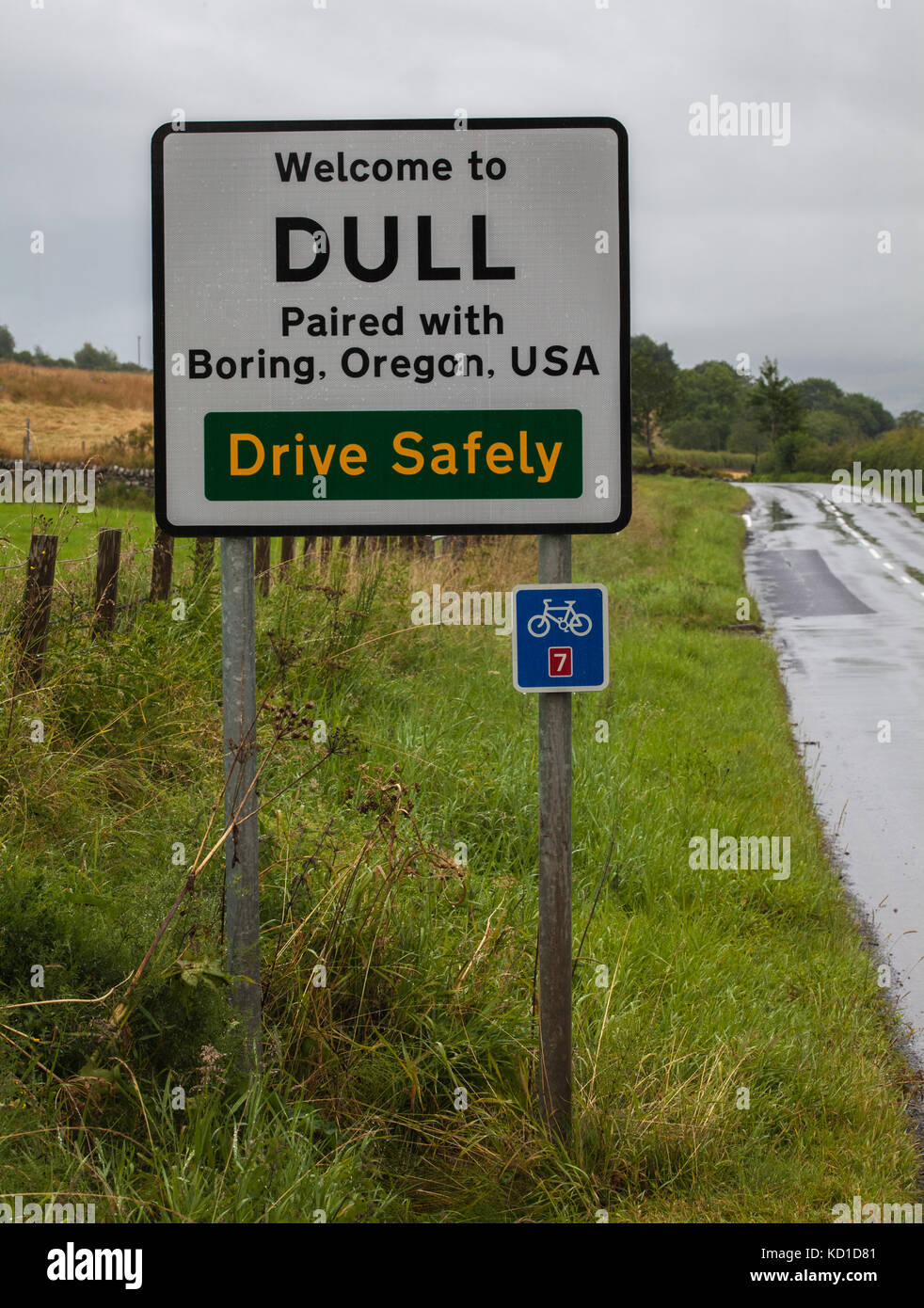 Dull sign hi-res stock photography and images - Alamy