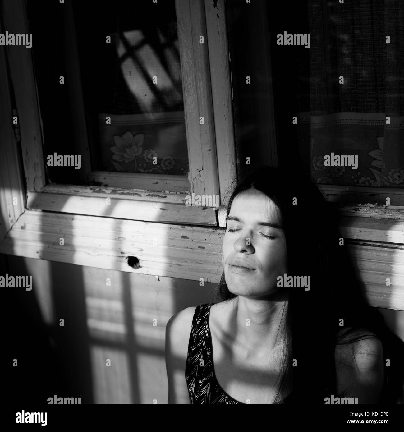 Woman veranda cottage countryside hi-res stock photography and images ...