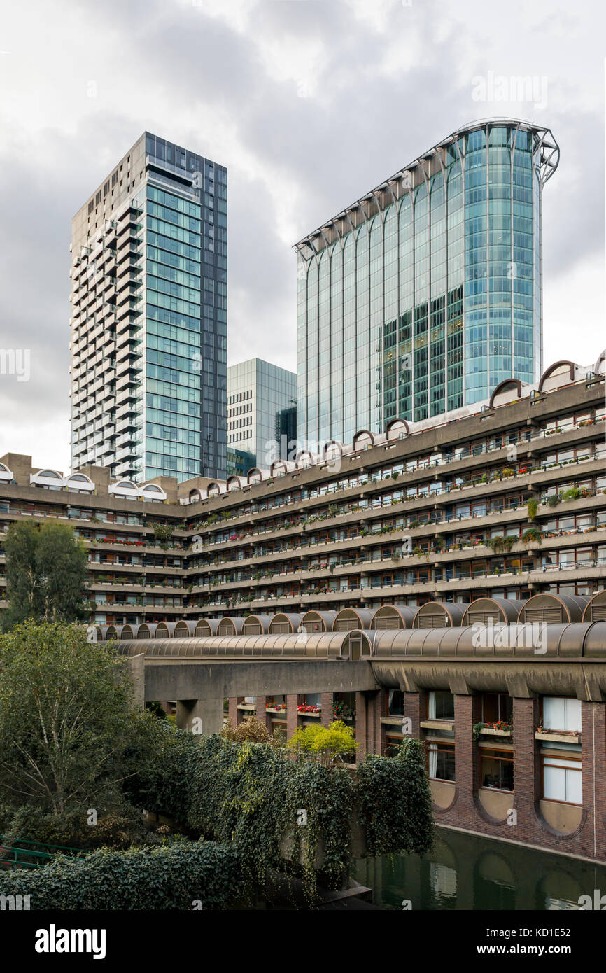 The Barbican Centre, London, United Kingdom-Brutalist Architecture ...
