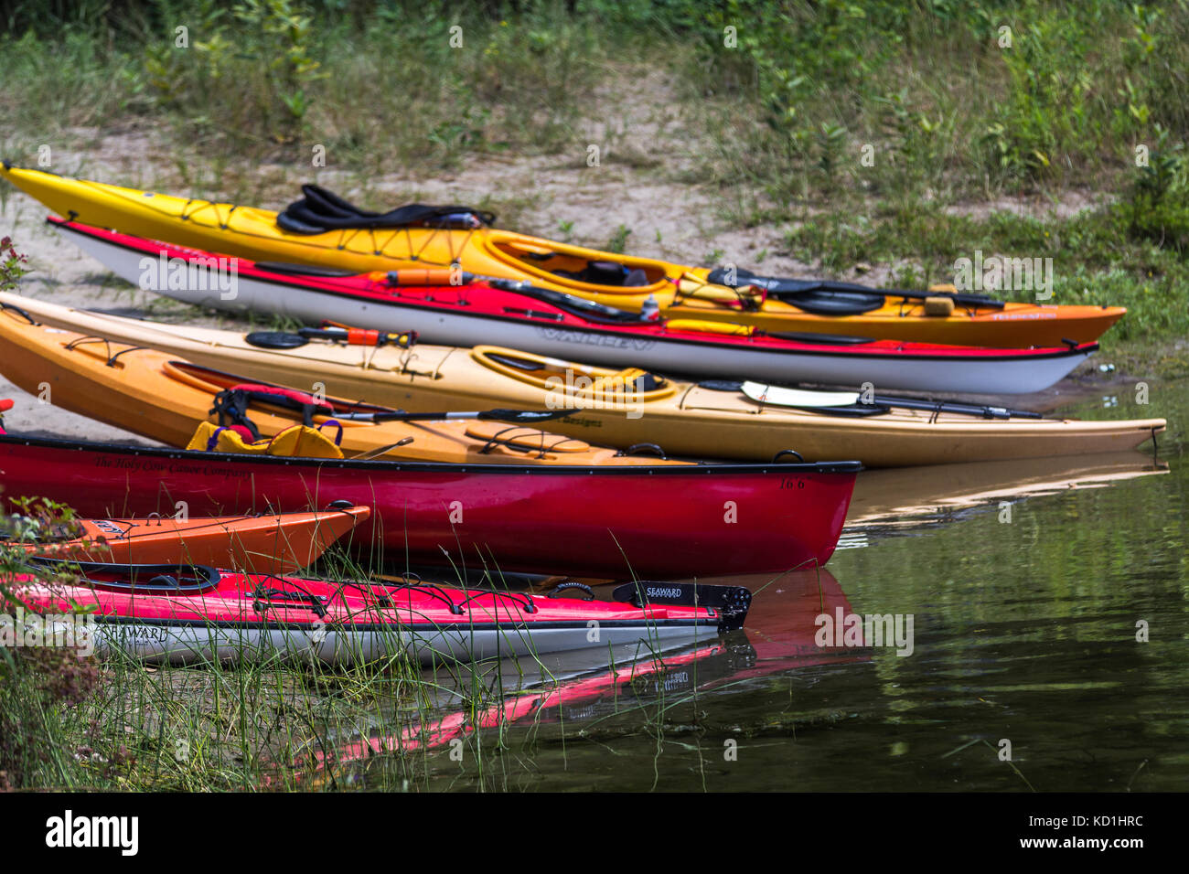Peace river canoes canada hi-res stock photography and images - Alamy
