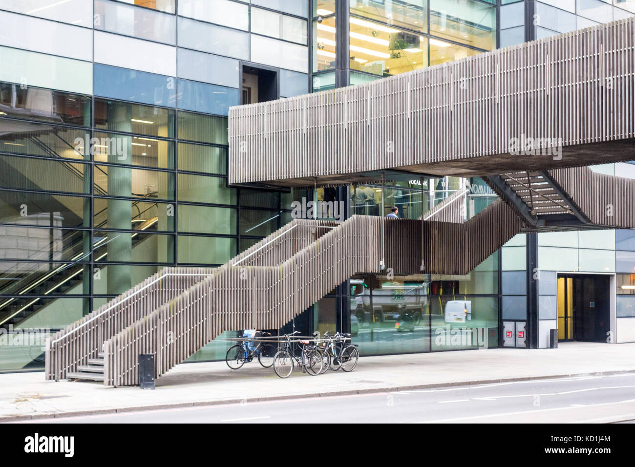Raised walkway and bridge on Upper Thames Street, City of London, UK ...