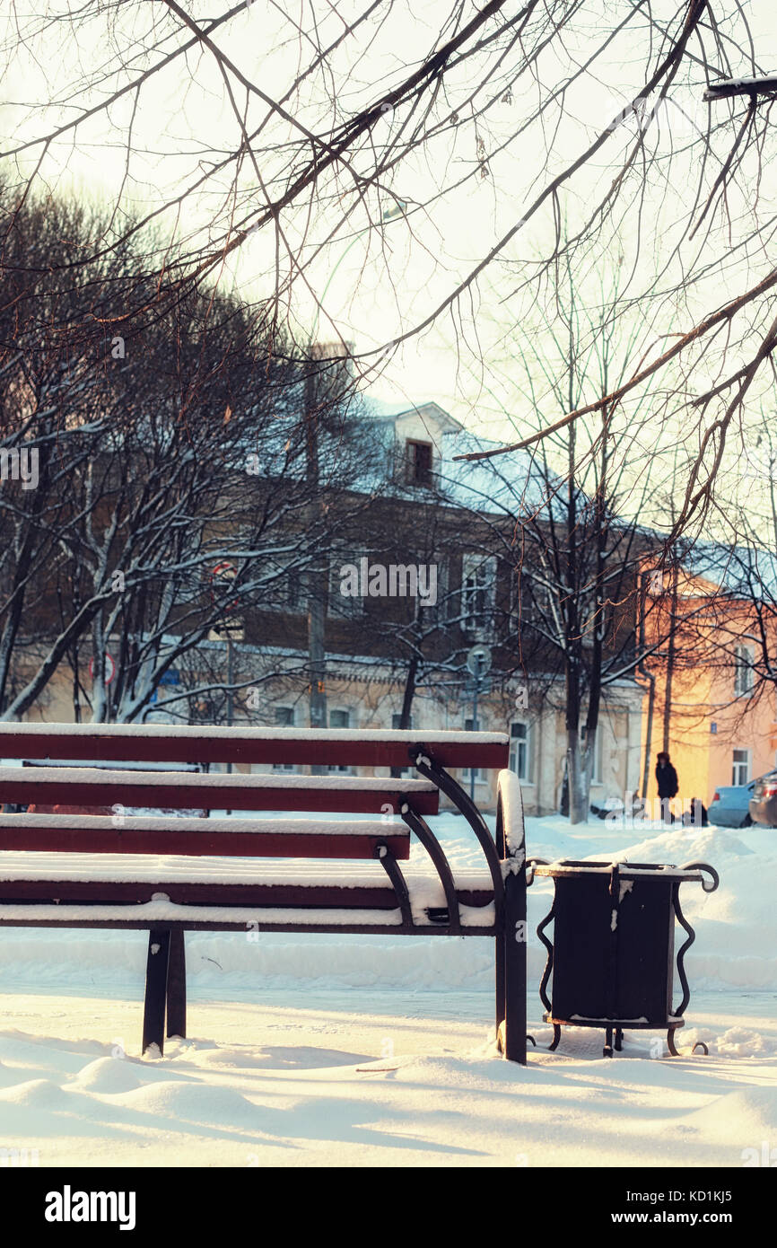 Winter Park bench in Alley Stock Photo - Alamy