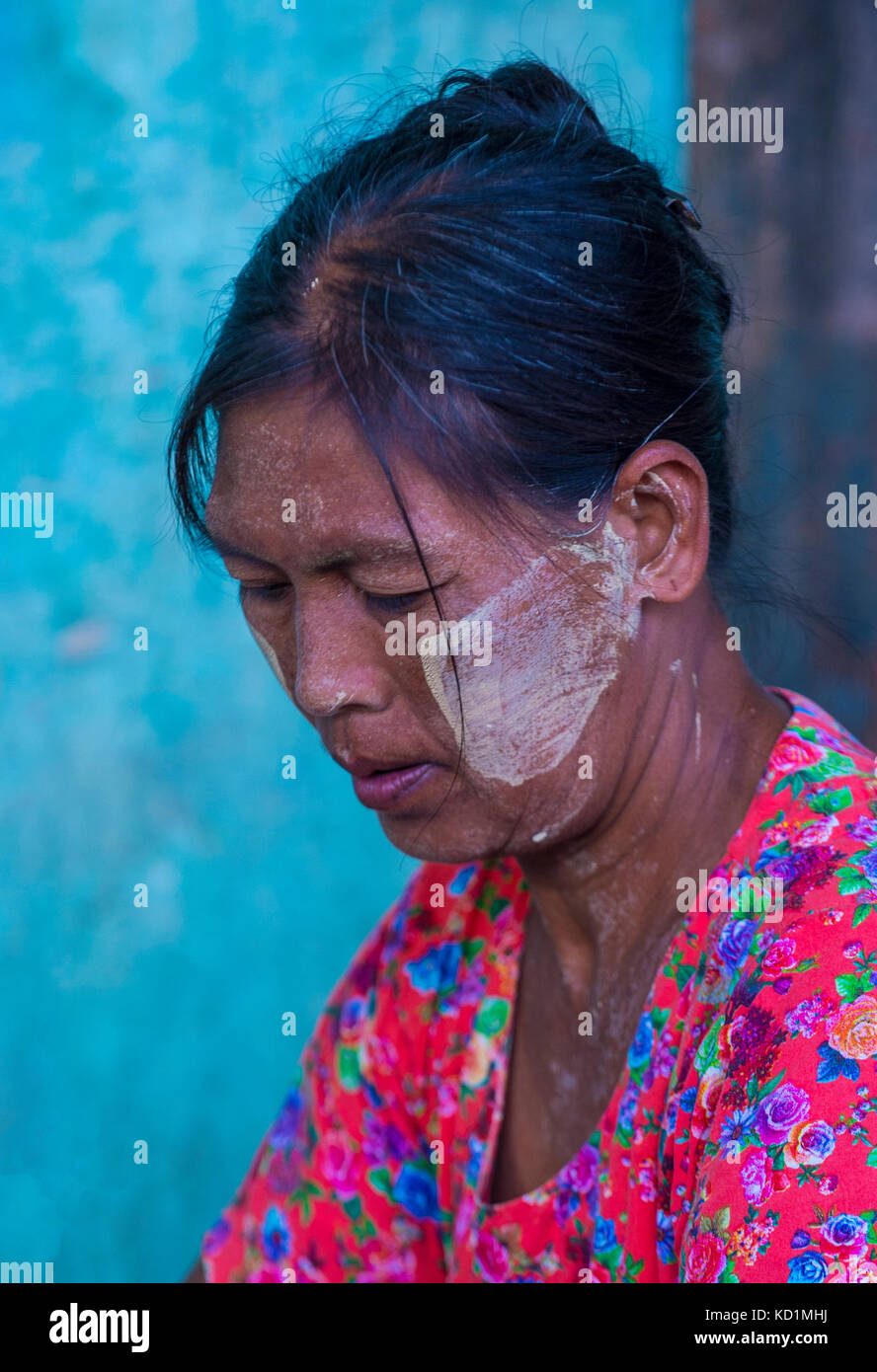 Thanaka face paint hi-res stock photography and images - Alamy