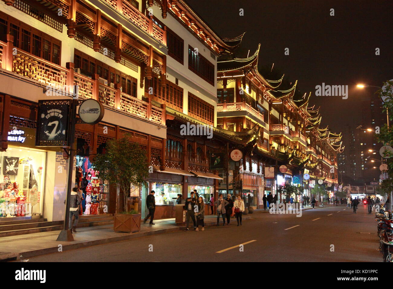 Yuyuan Ancient Temple High Resolution Stock Photography and Images - Alamy