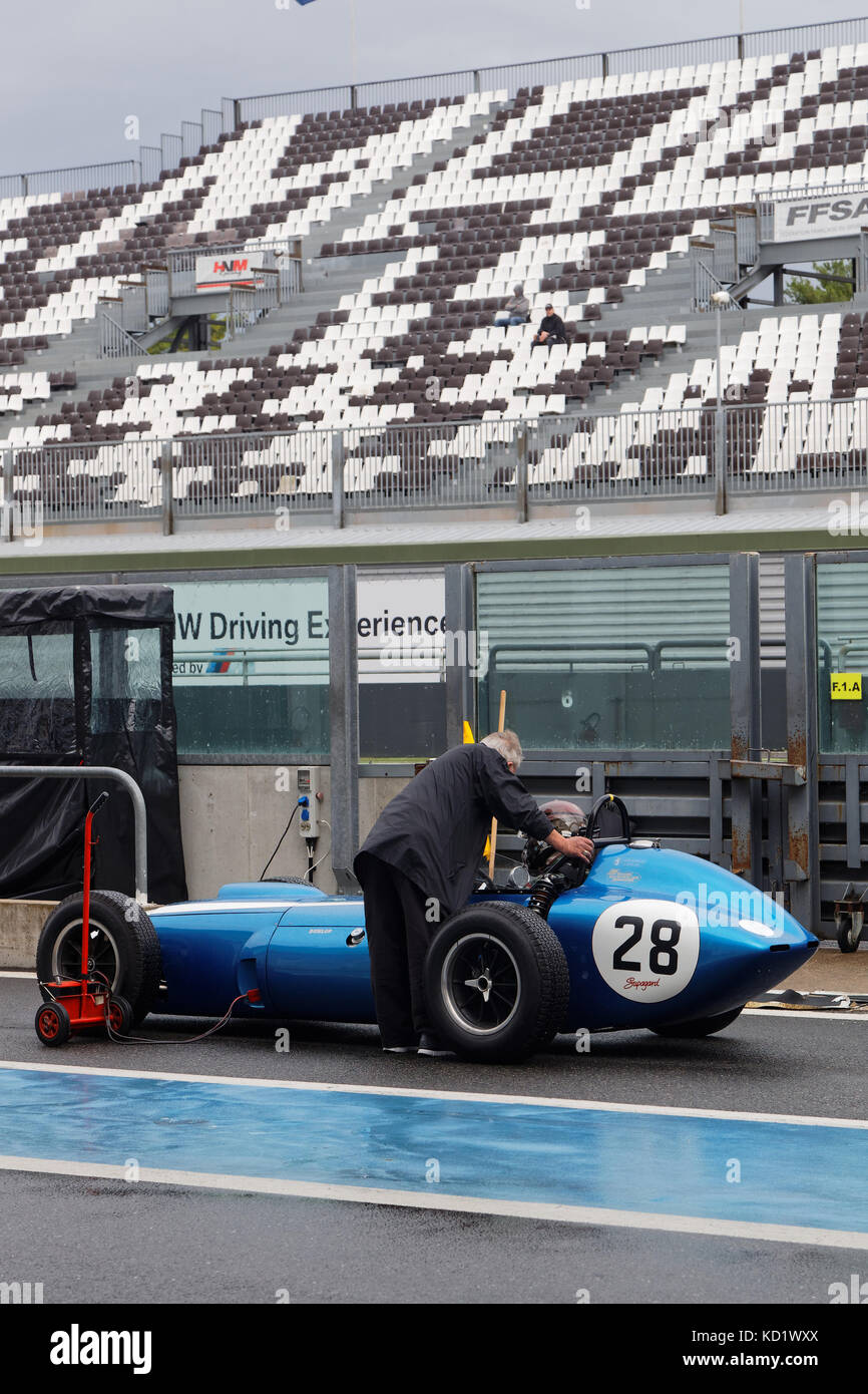 Scarab sports car hi-res stock photography and images - Alamy