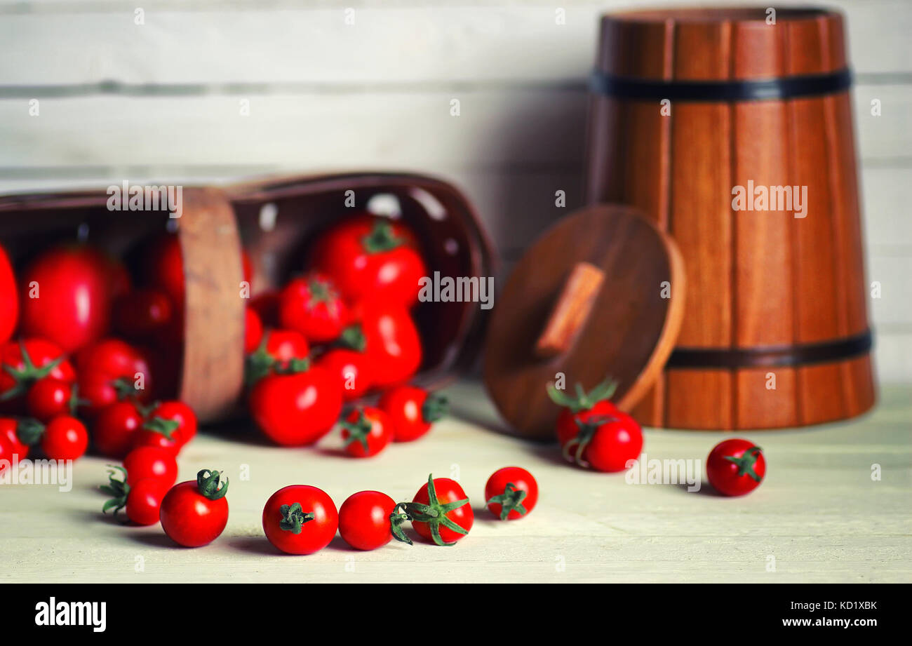 tomato fresh on wooden table Stock Photo - Alamy