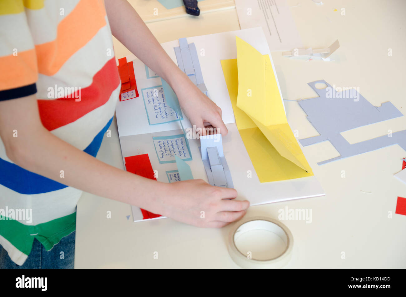 Doing schoolwork hi-res stock photography and images - Alamy