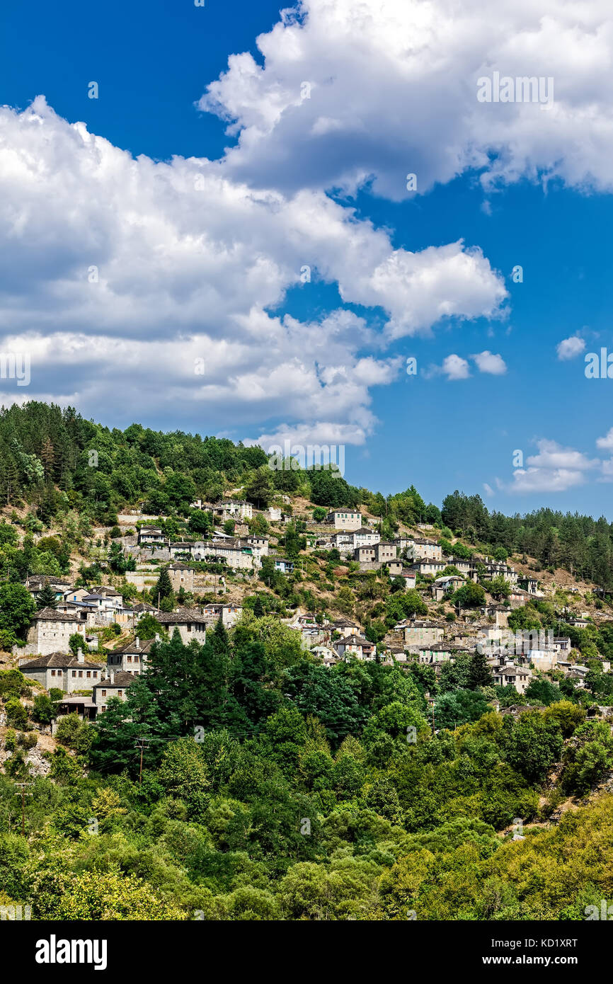Beautiful view of the historic village of Tsepelovo in Zagori area ...