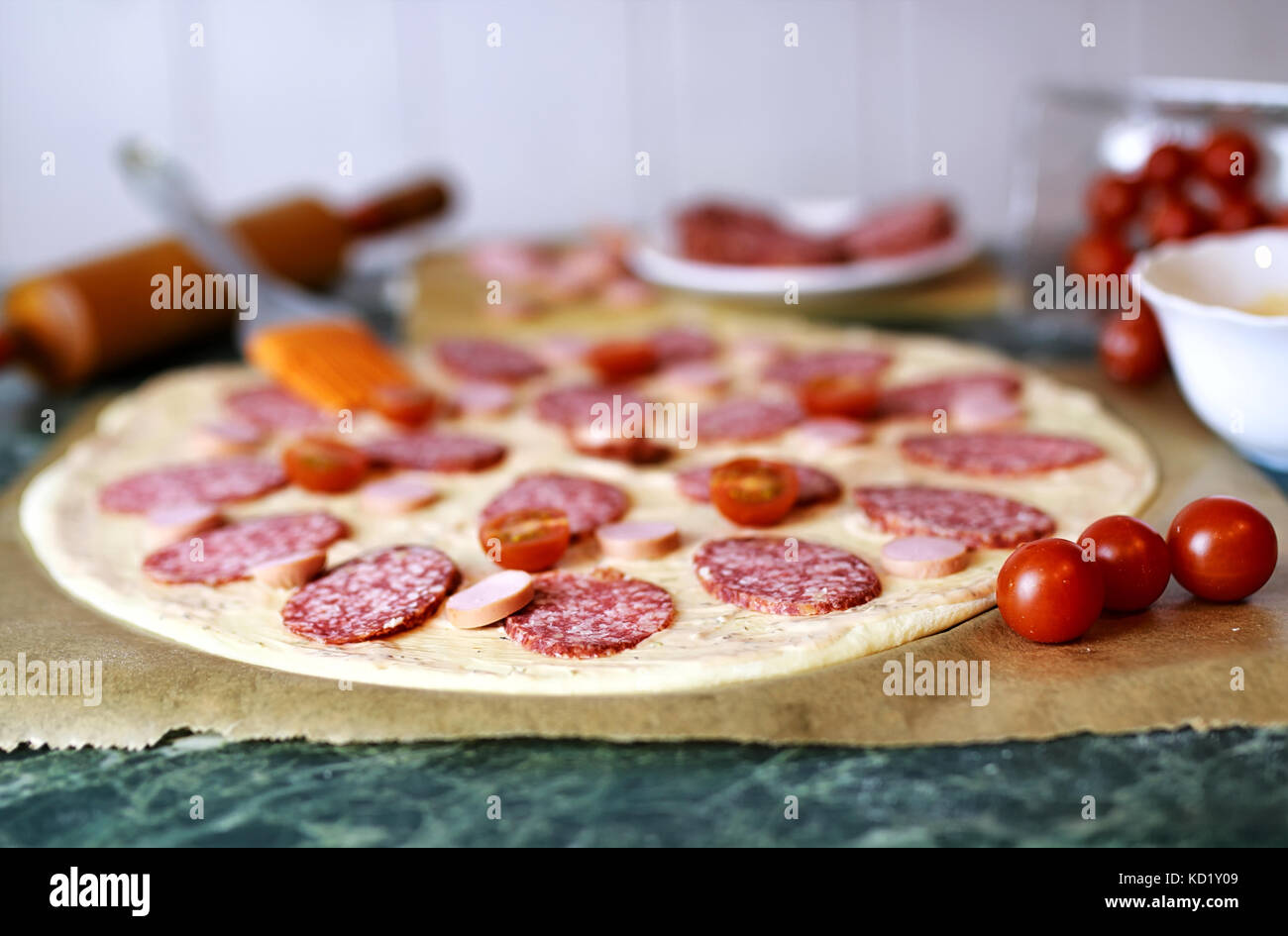 prepare pizza topping Stock Photo - Alamy