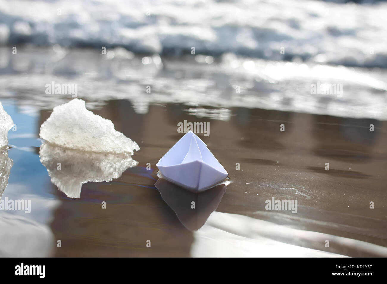 paper boat in a pool Stock Photo - Alamy