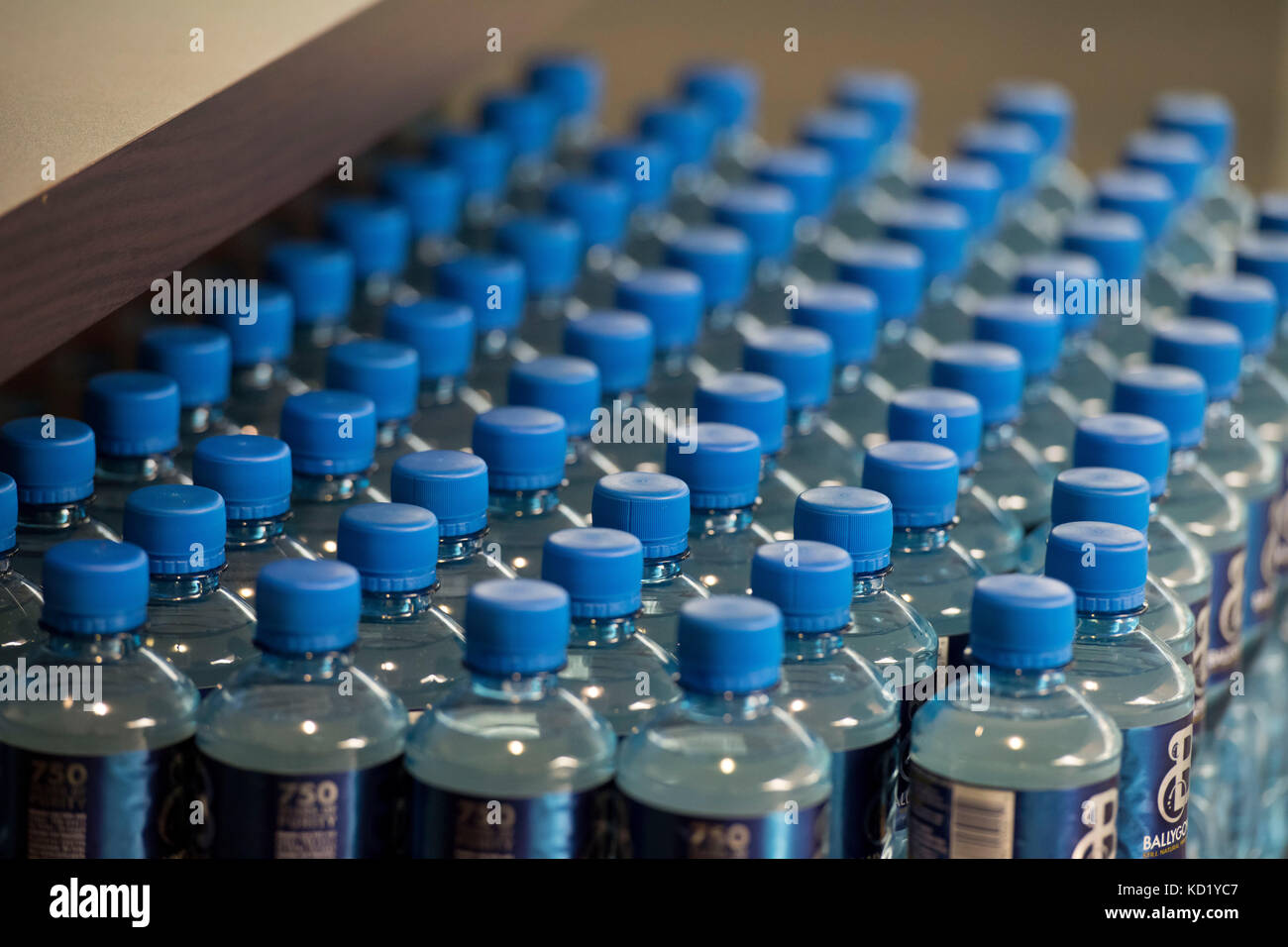Bottled water display hi-res stock photography and images - Alamy