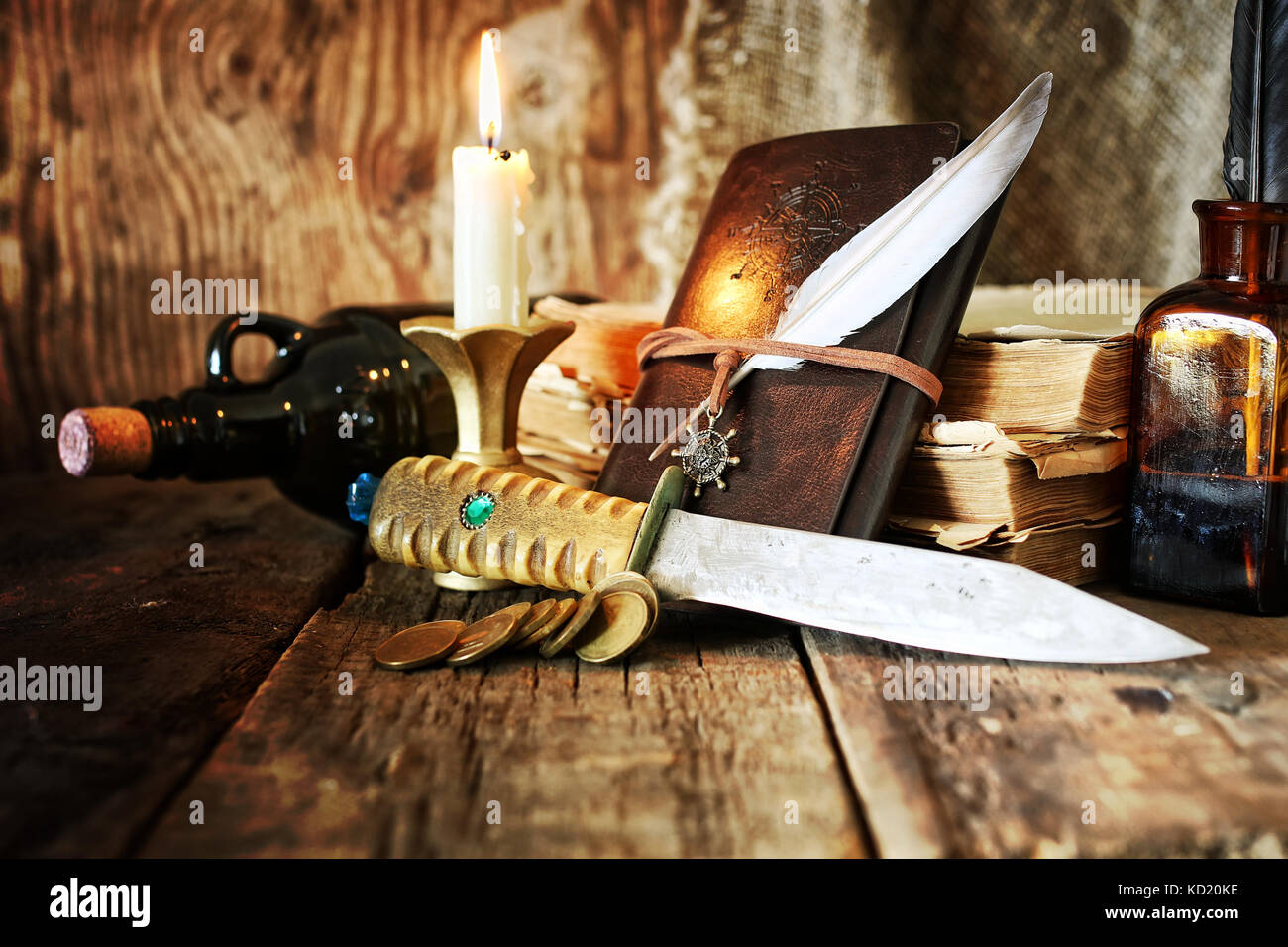 Medieval dagger manuscript hi-res stock photography and images - Alamy