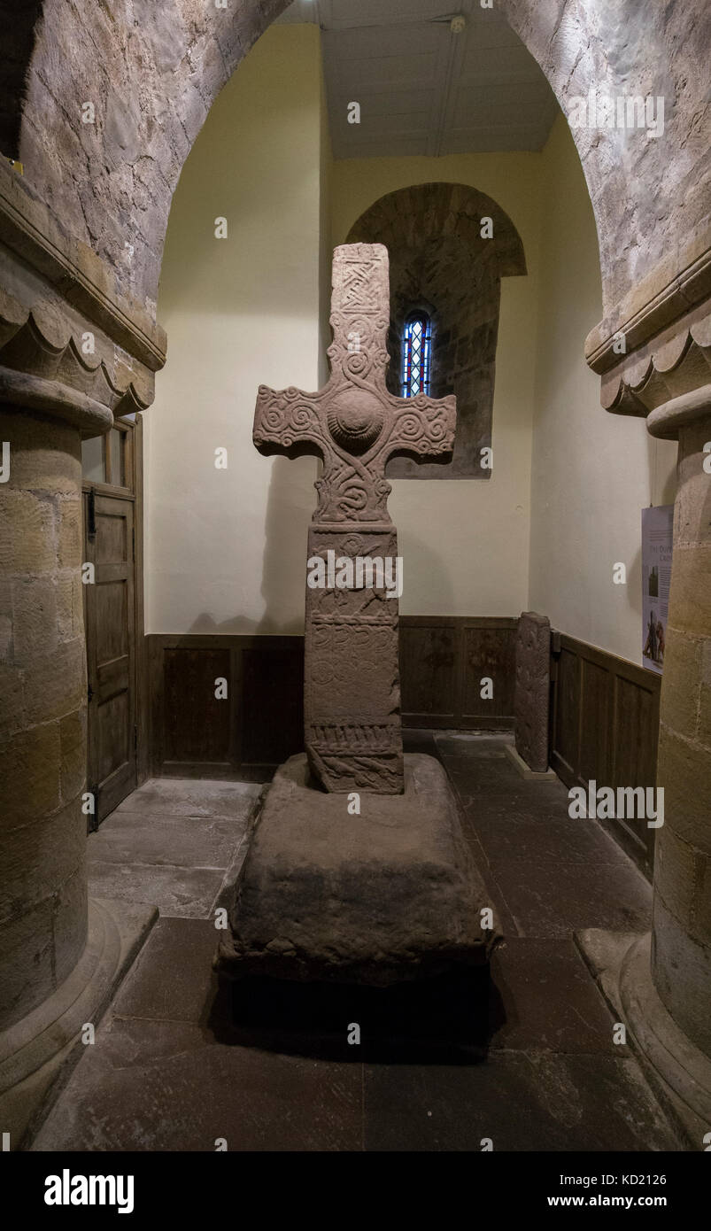 Dupplin Cross at St Serfs Church Stock Photo - Alamy
