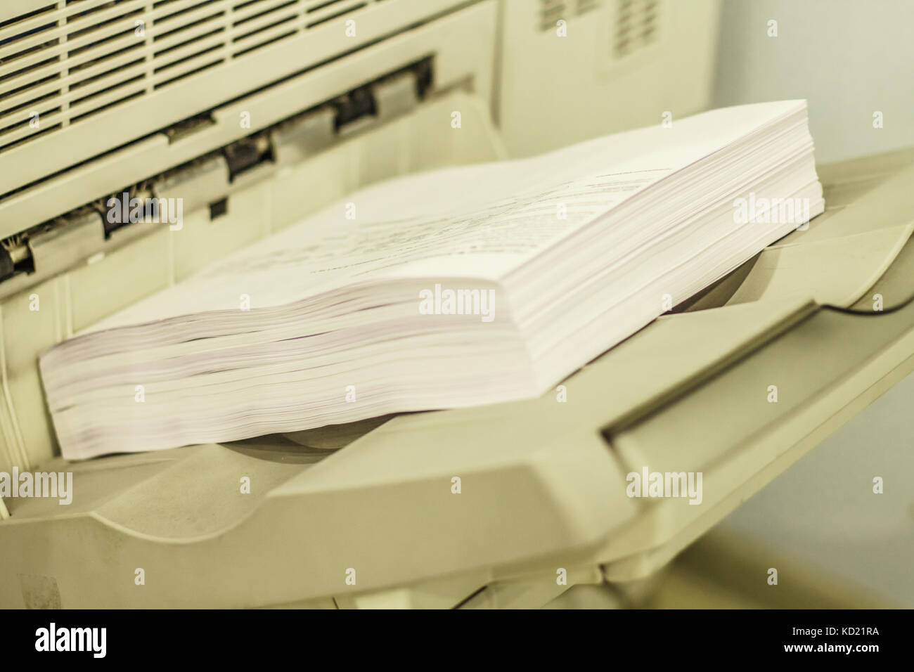White office paper is in the printer tray Stock Photo - Alamy