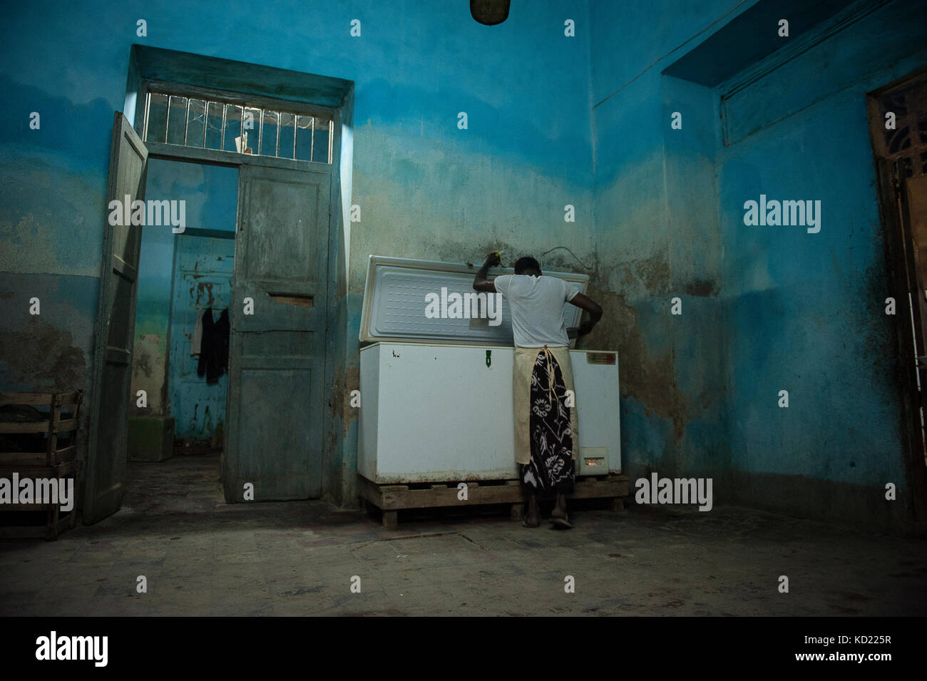 Le meilleur restaurant de poissons de Massawa, mars 2013. The best fish ...