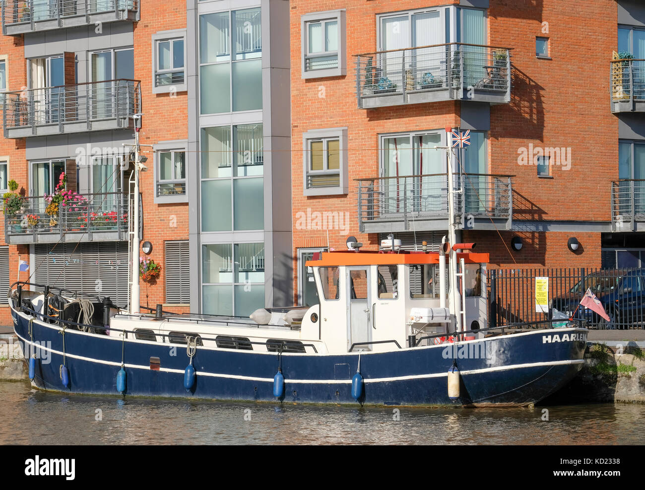 Motorised barge hi-res stock photography and images - Alamy