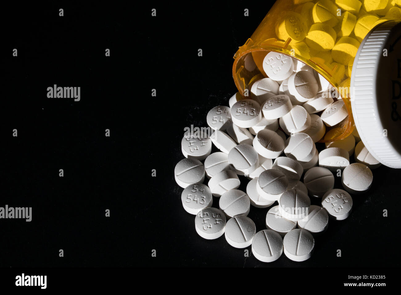 Opioid hi-res stock photography and images - Alamy