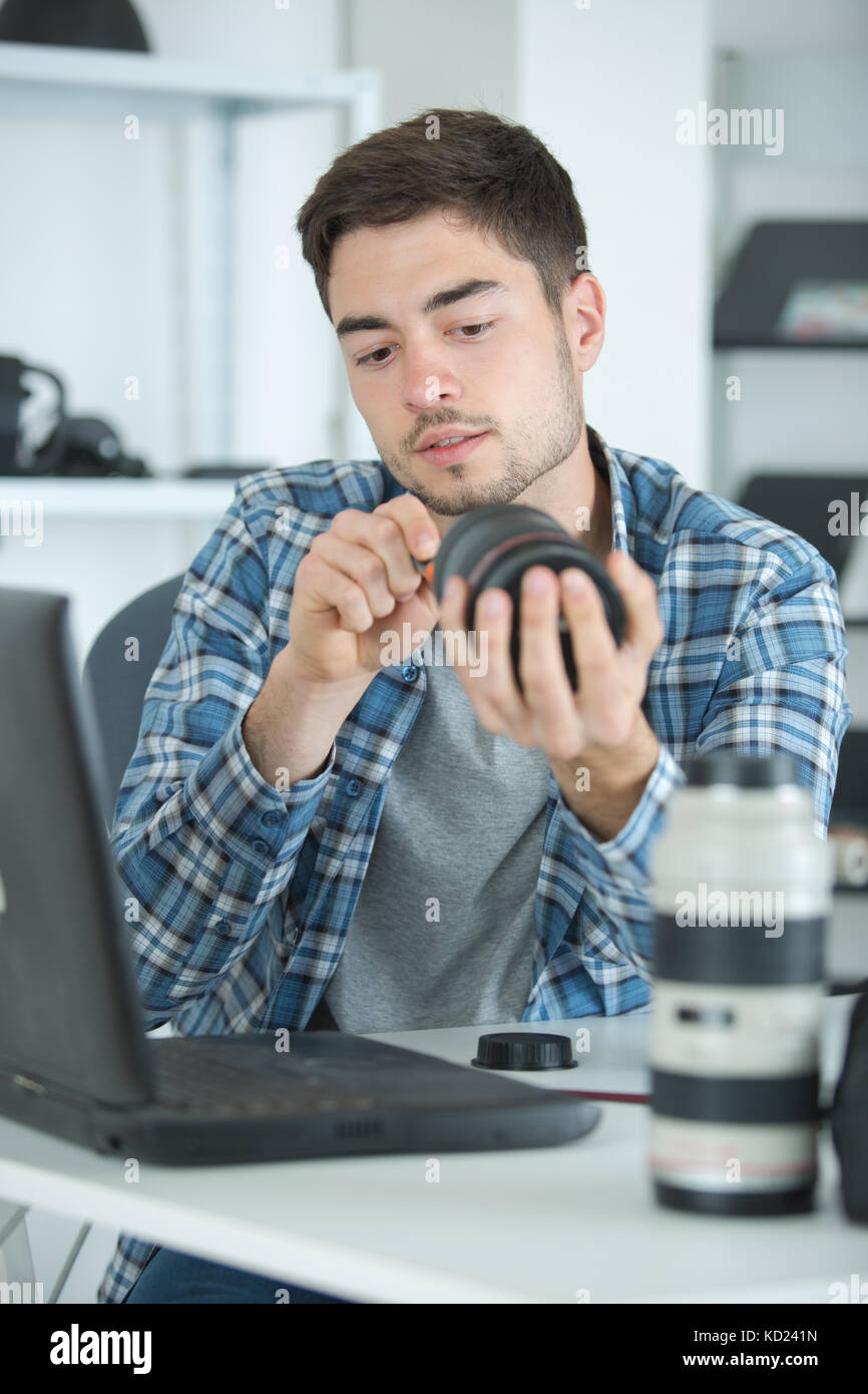 Man Cleaning Sensor High Resolution Stock Photography and Images - Alamy