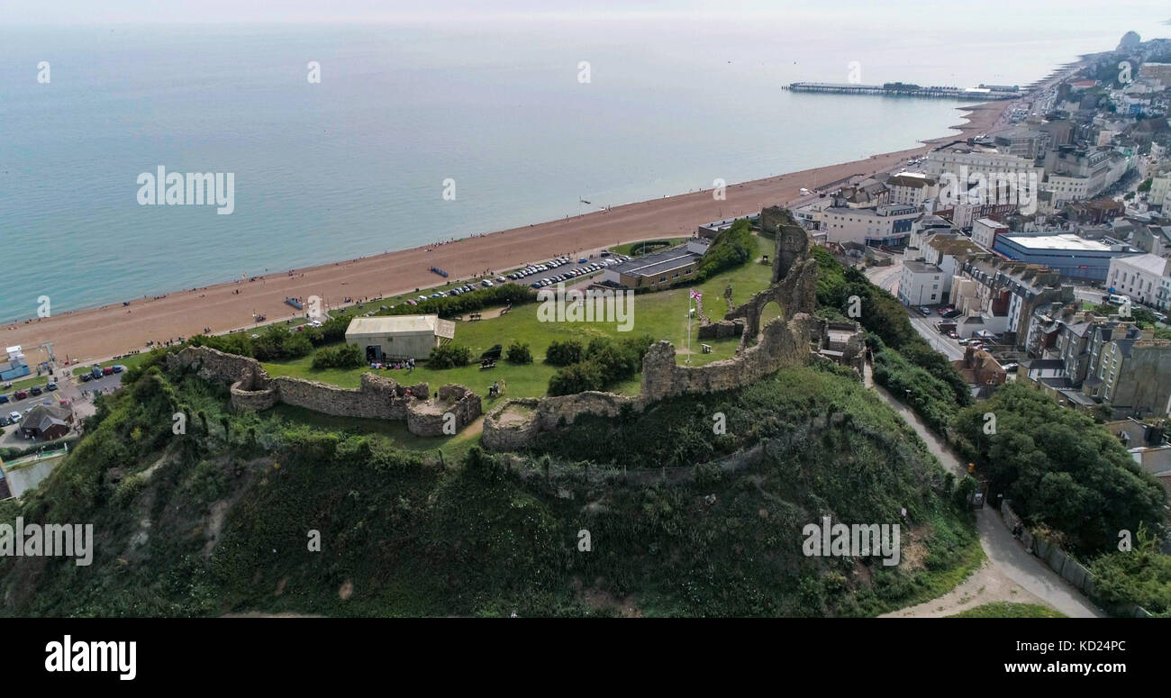 Aerial view of the ruins of Hastings castle, Southern England Stock ...