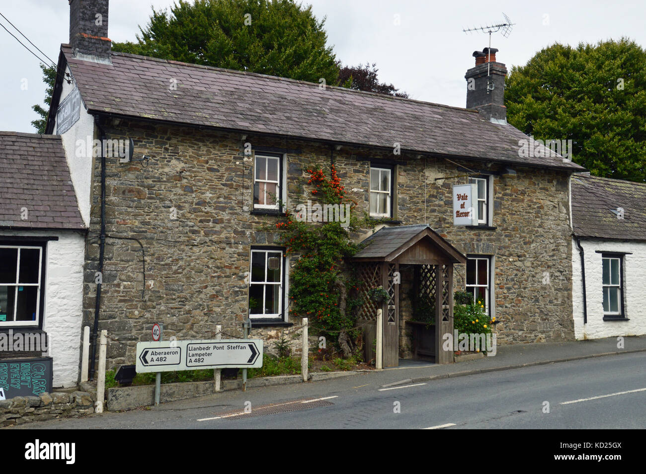 Lampeter hi-res stock photography and images - Alamy