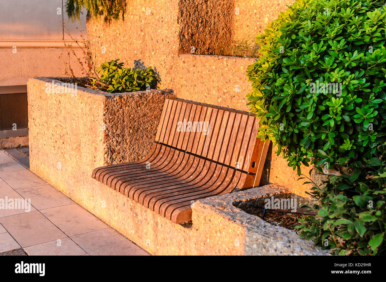 Coastalbench hi-res stock photography and images - Alamy