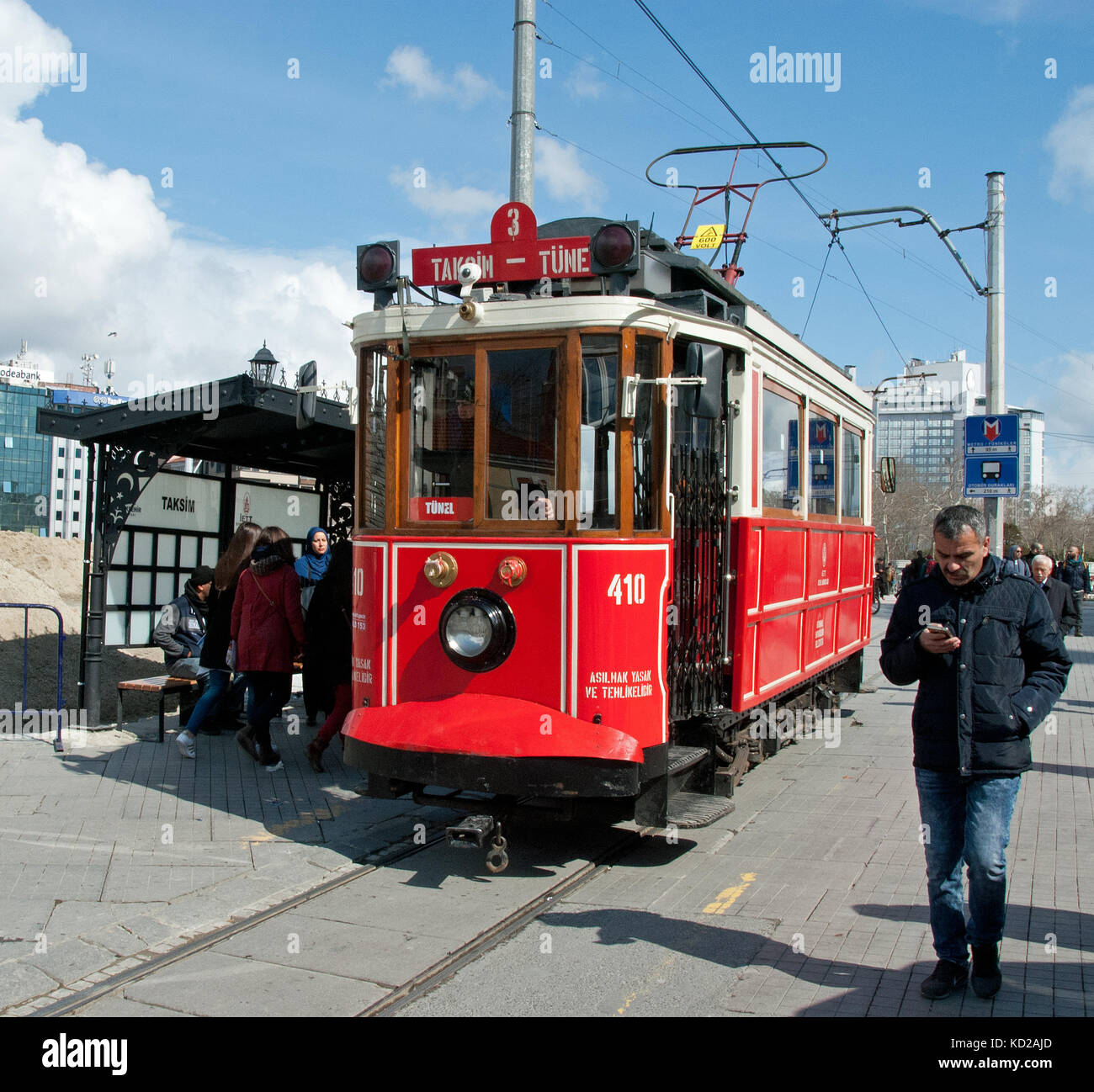 Tramway tunel a istanbul hi-res stock photography and images - Alamy