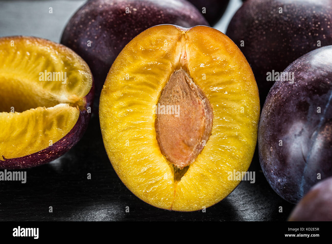 Fresh blue plums Stock Photo - Alamy