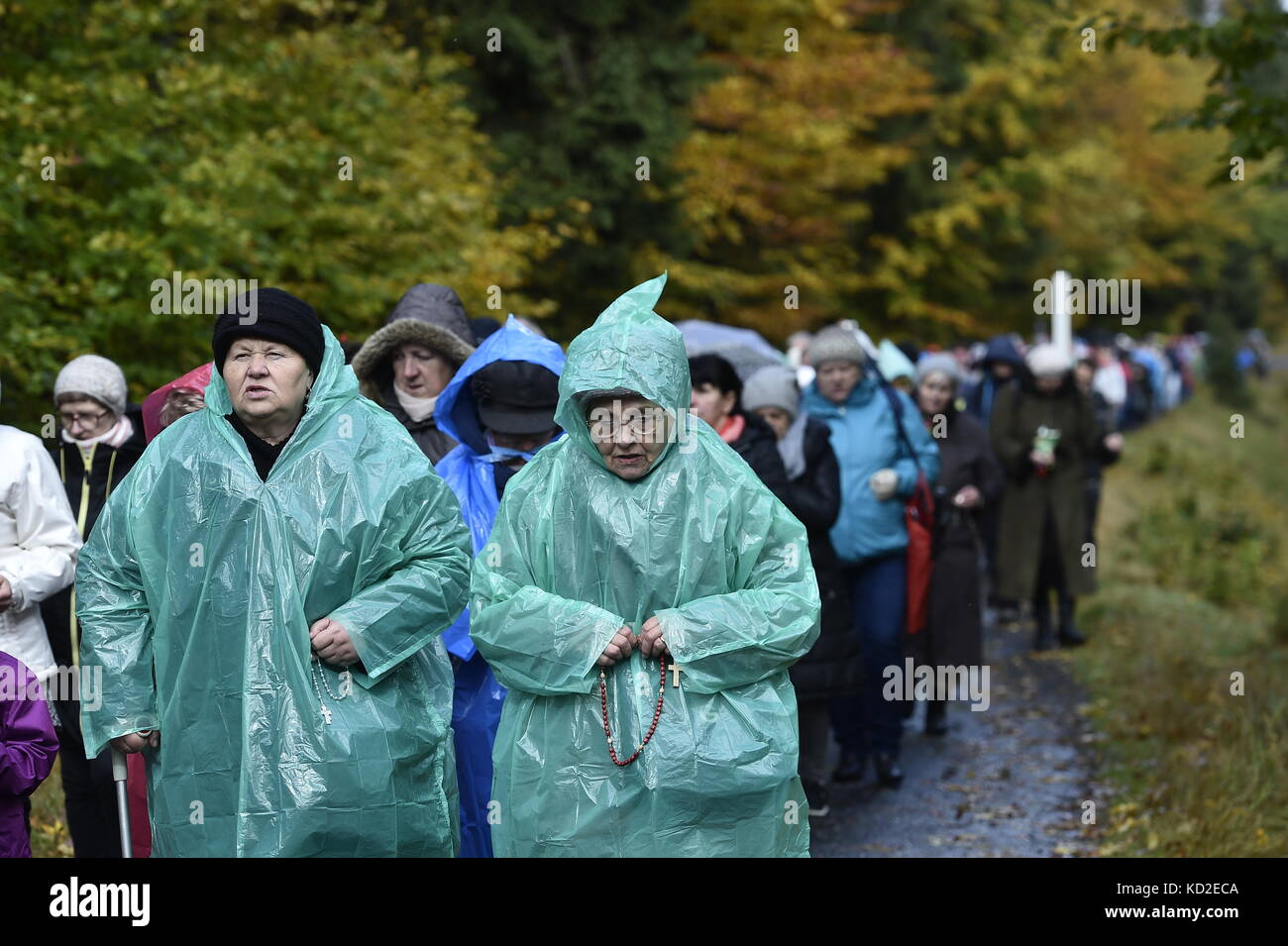 Hundreds of Polish pilgrims pray during the procession at the Polish ...