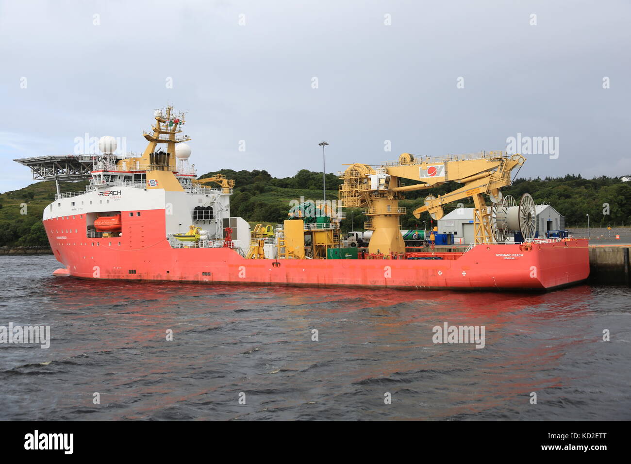 Fibre Optic Cable High Resolution Stock Photography and Images - Alamy