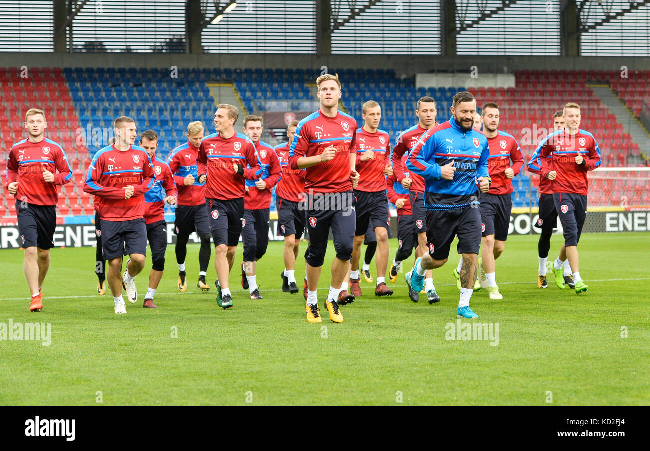Pilsen, Czech Republic. 07th Oct, 2017. Soccer players of Czech ...