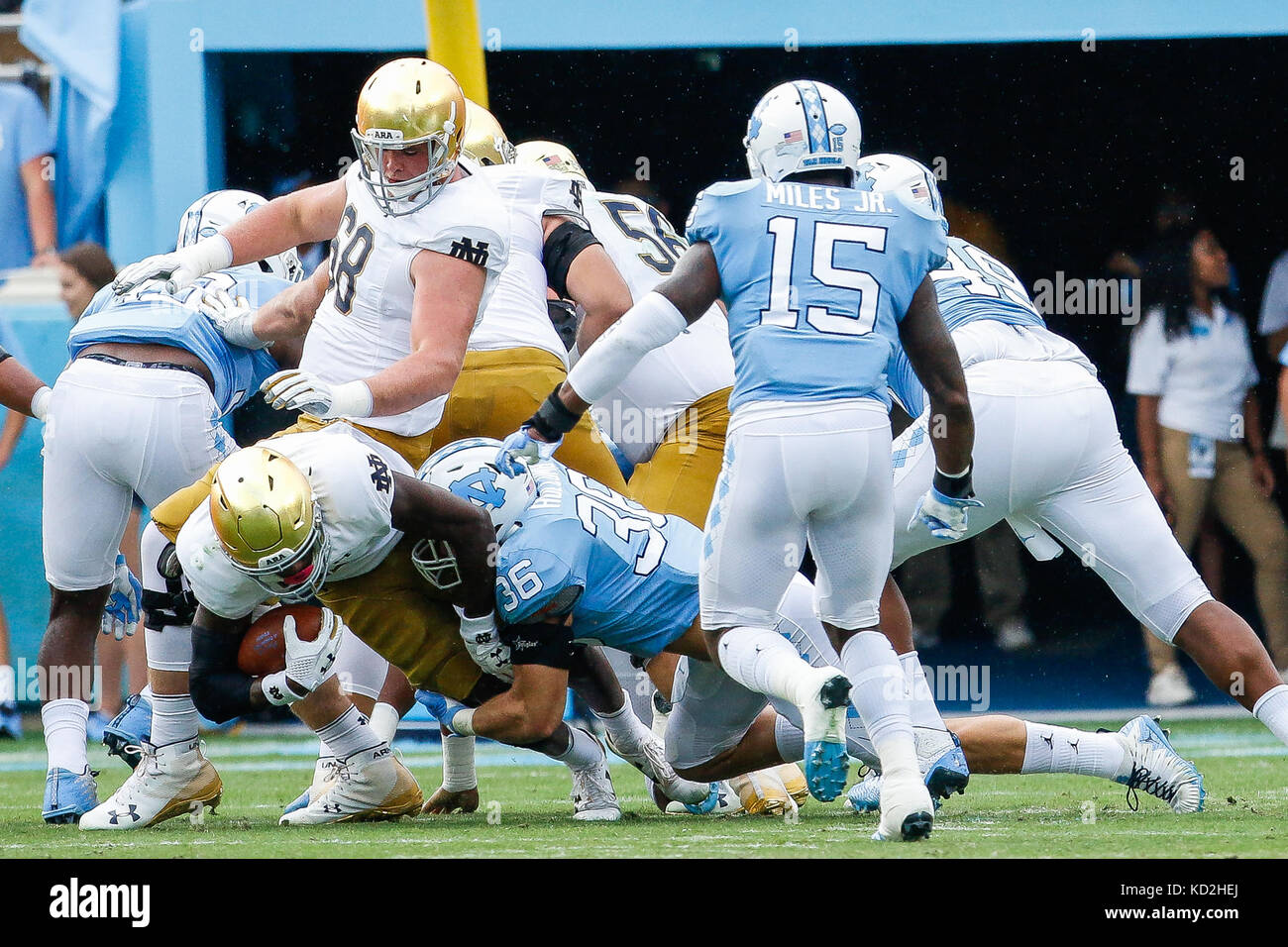 Chapel Hill, NC, USA. 7th Oct, 2017. Josh Adams (33) of the Notre Dame ...