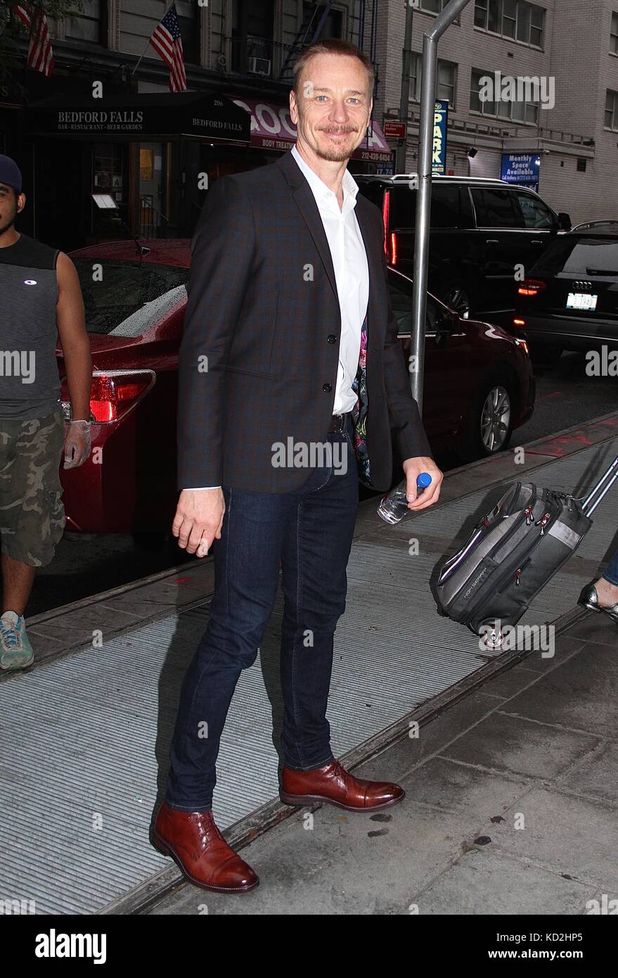 New York, NY, USA. 9th Oct, 2017. British actor Ben Daniels spotted ...
